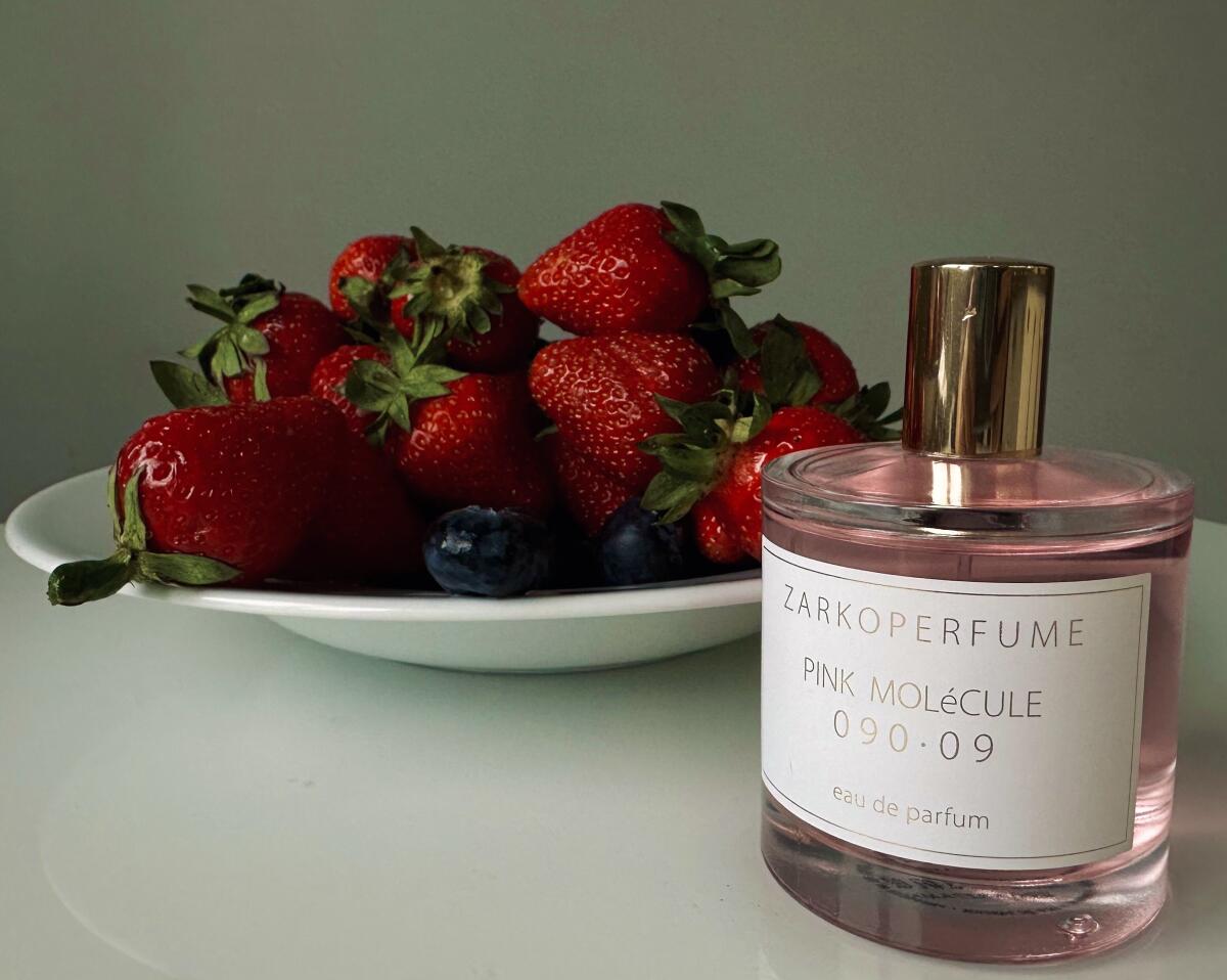 PINK MOLéCULE 090.09 ZARKOPERFUME аромат — аромат для мужчин и женщин 2014