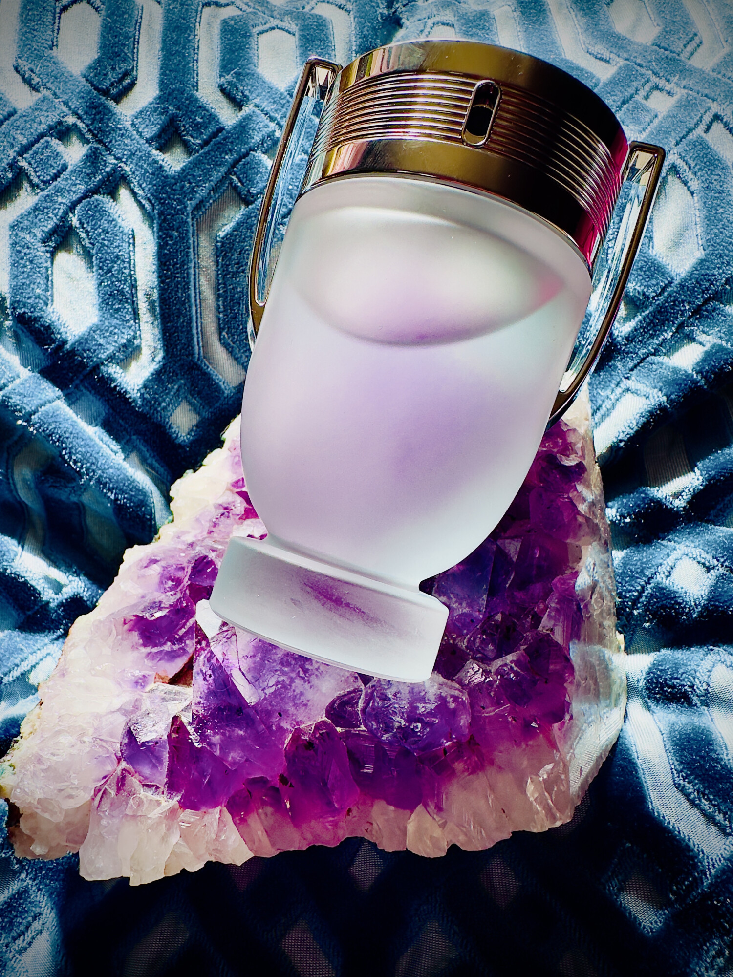 Invictus Aqua (2024) Rabanne Colônia - a novo fragrância Masculino 2024