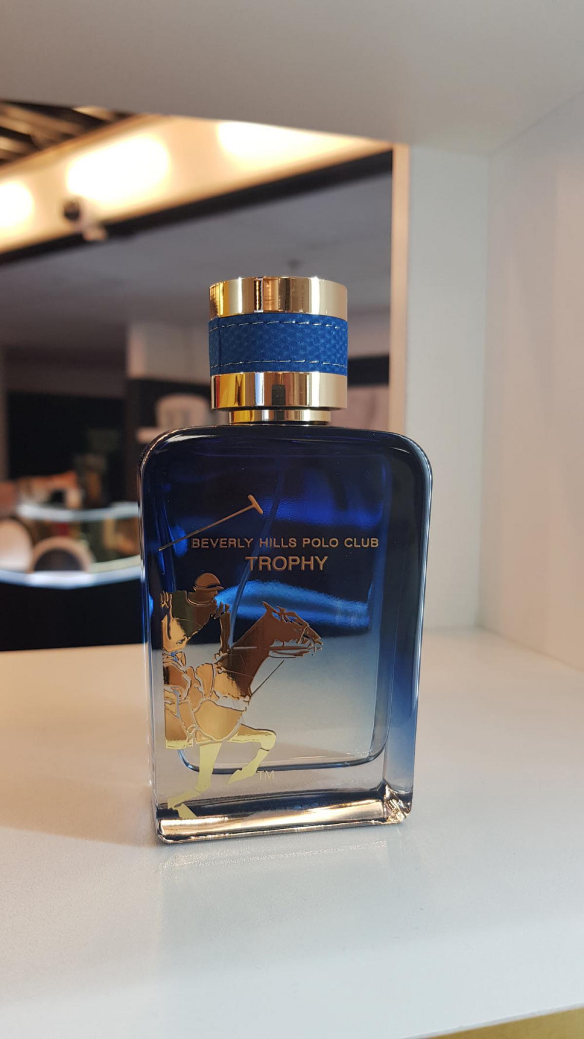 Trophy Beverly Hills Polo Club Colonia - una fragancia para Hombres 2018