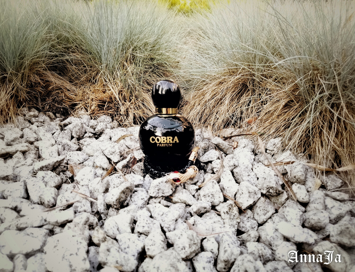 Cobra Jeanne Arthes parfum - un parfum pour femme