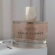 Sonic Flower Room 1015 - una novità fragranza unisex 2023